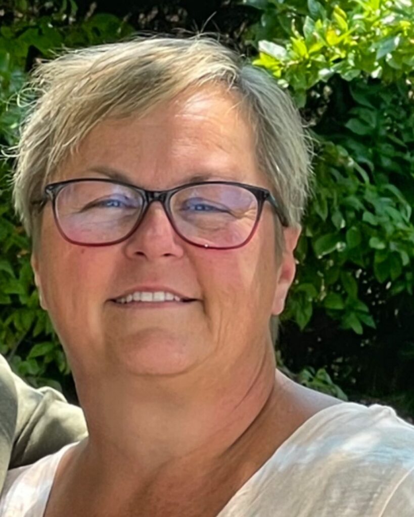 Our Team | Inspiring All Girls to be Strong, Smart & Bold